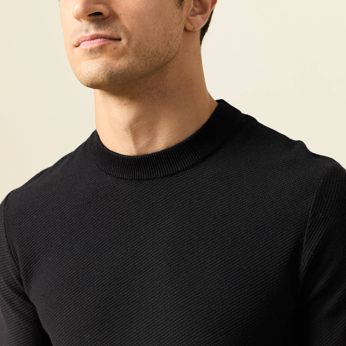 Pull col rond manches longues noir homme | Vibs