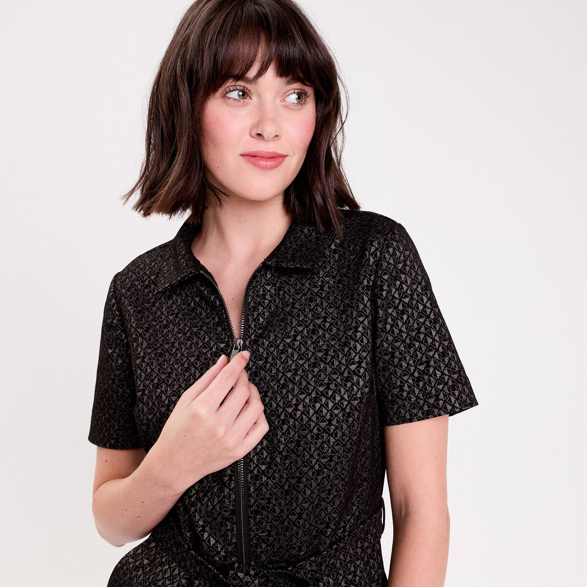 Robe droite courte col chemise noir femme | Vibs