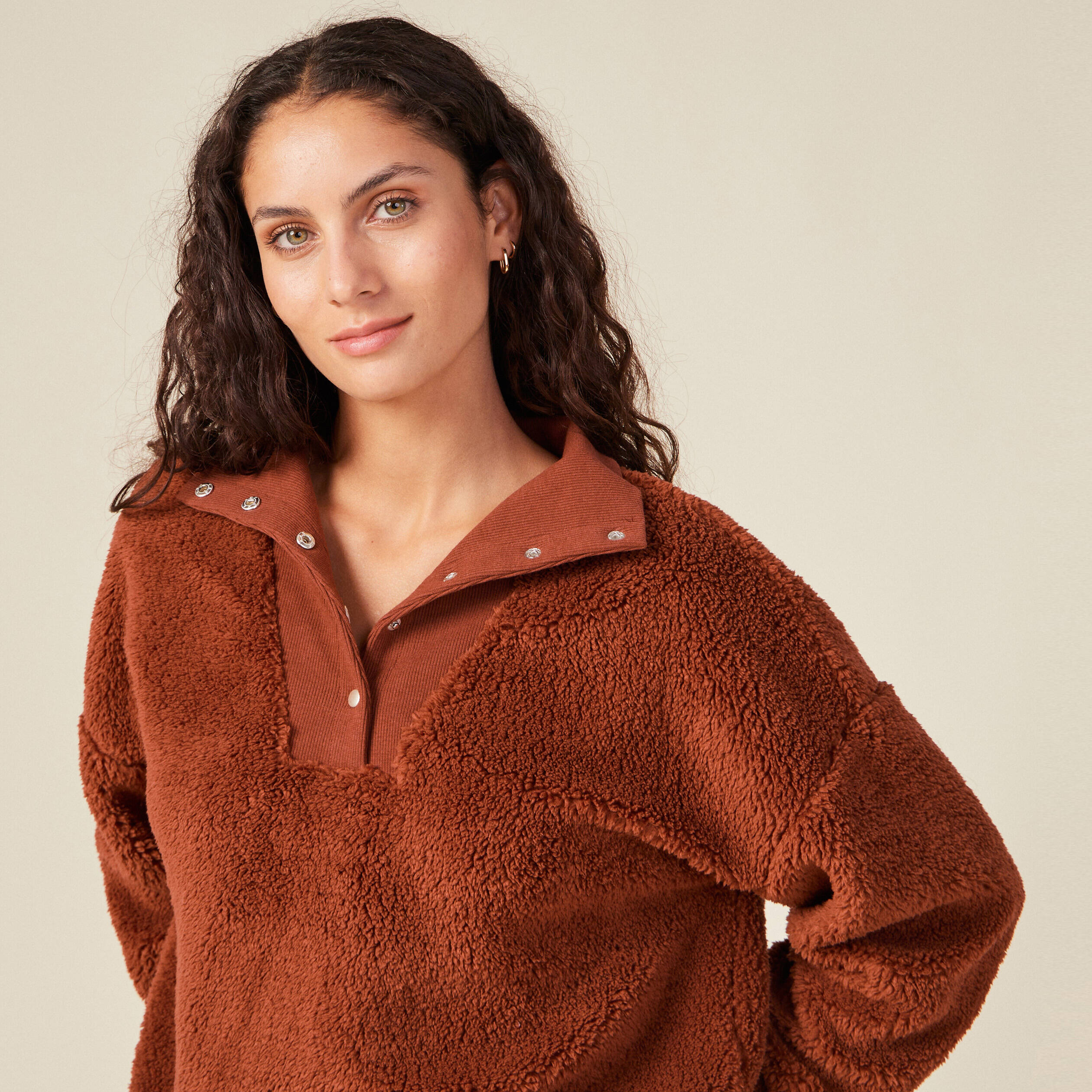 Sweat éco-responsable rouge foncé femme | Vibs