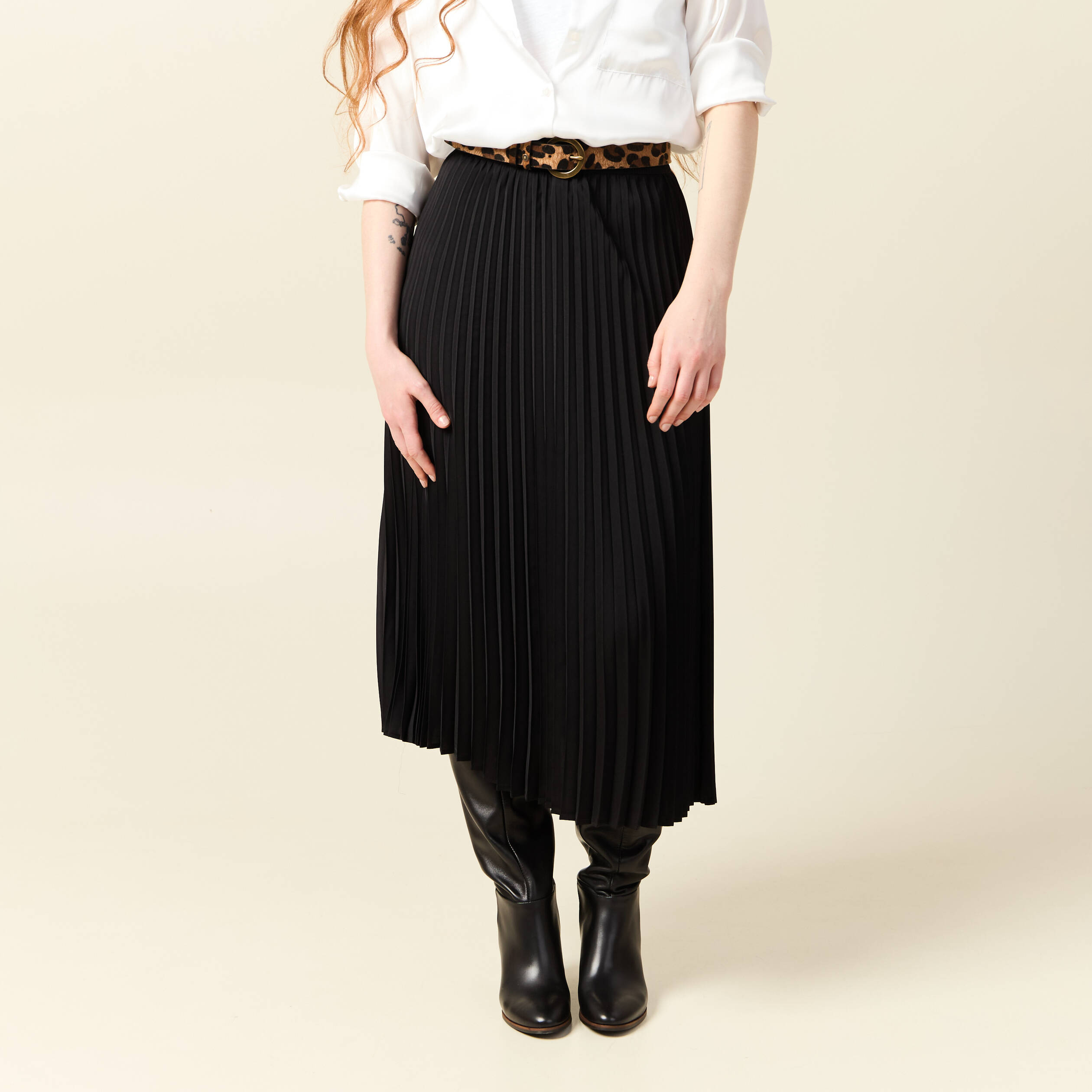 Jupe longue évasée plissée noir femme | Vibs