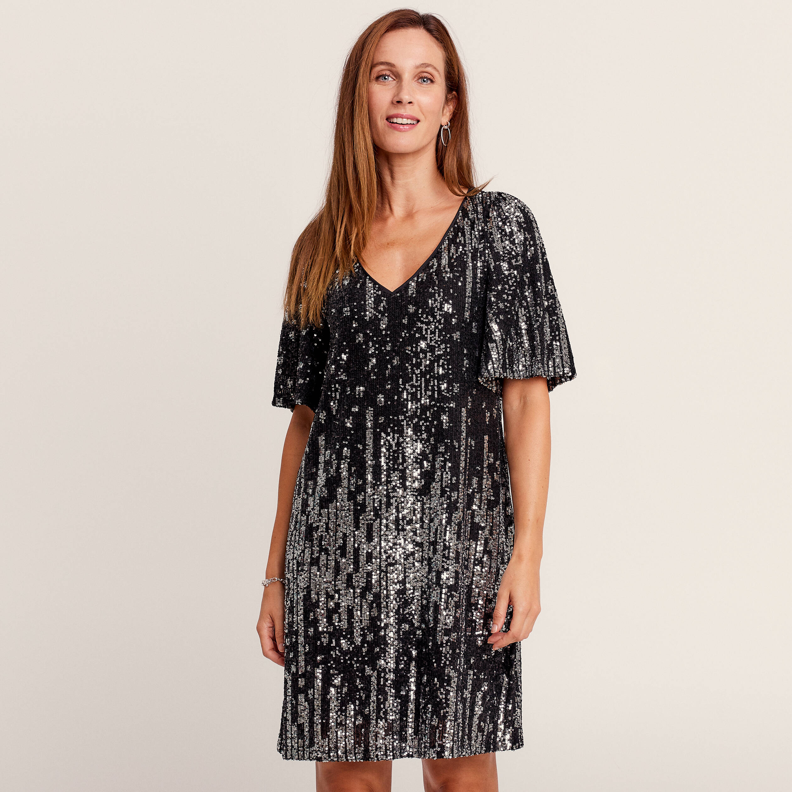 Robe évasée sequins noir femme | Vibs