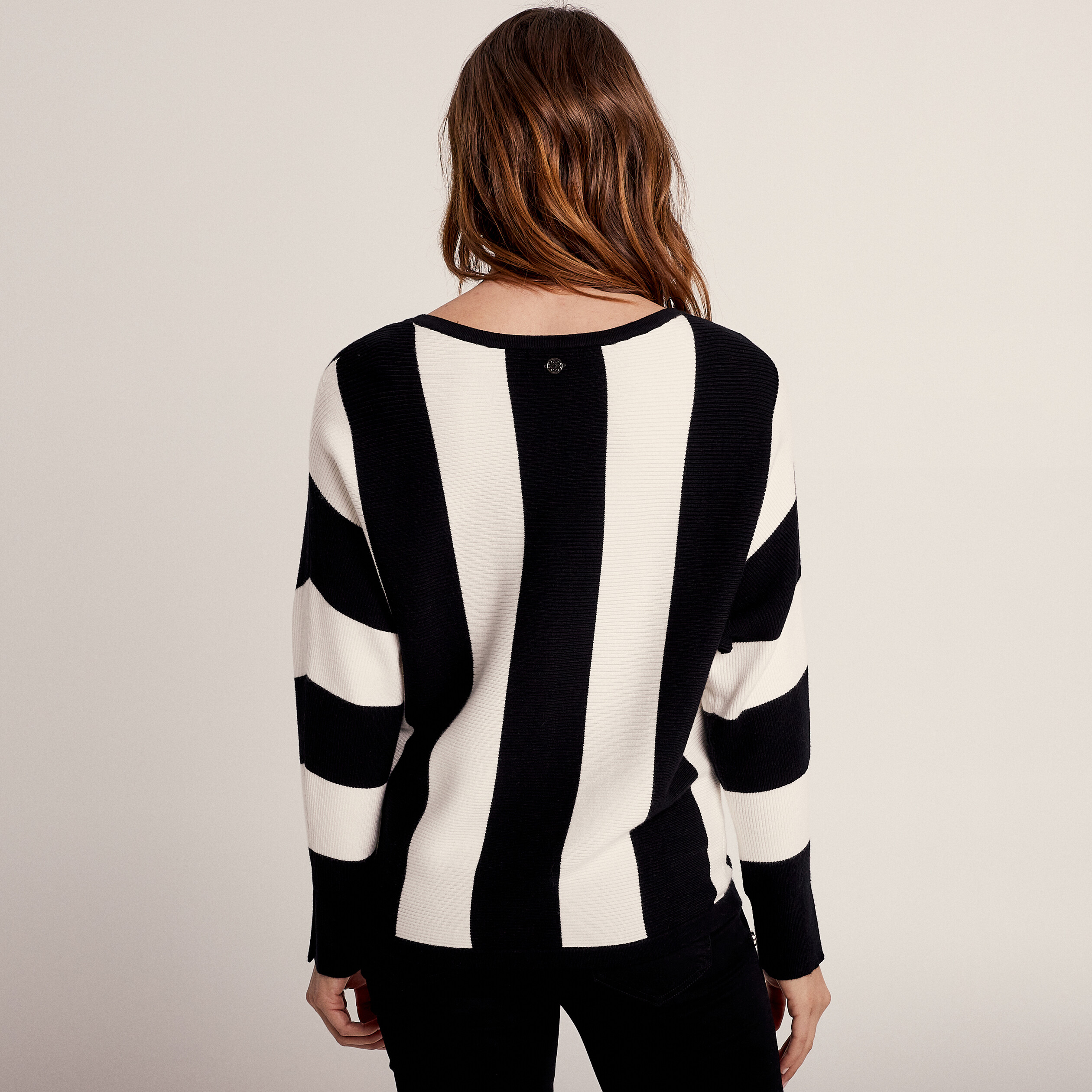Pull manches chauve-souris noir femme | Vibs Pull manches chauve-souris noir femme | Vibs