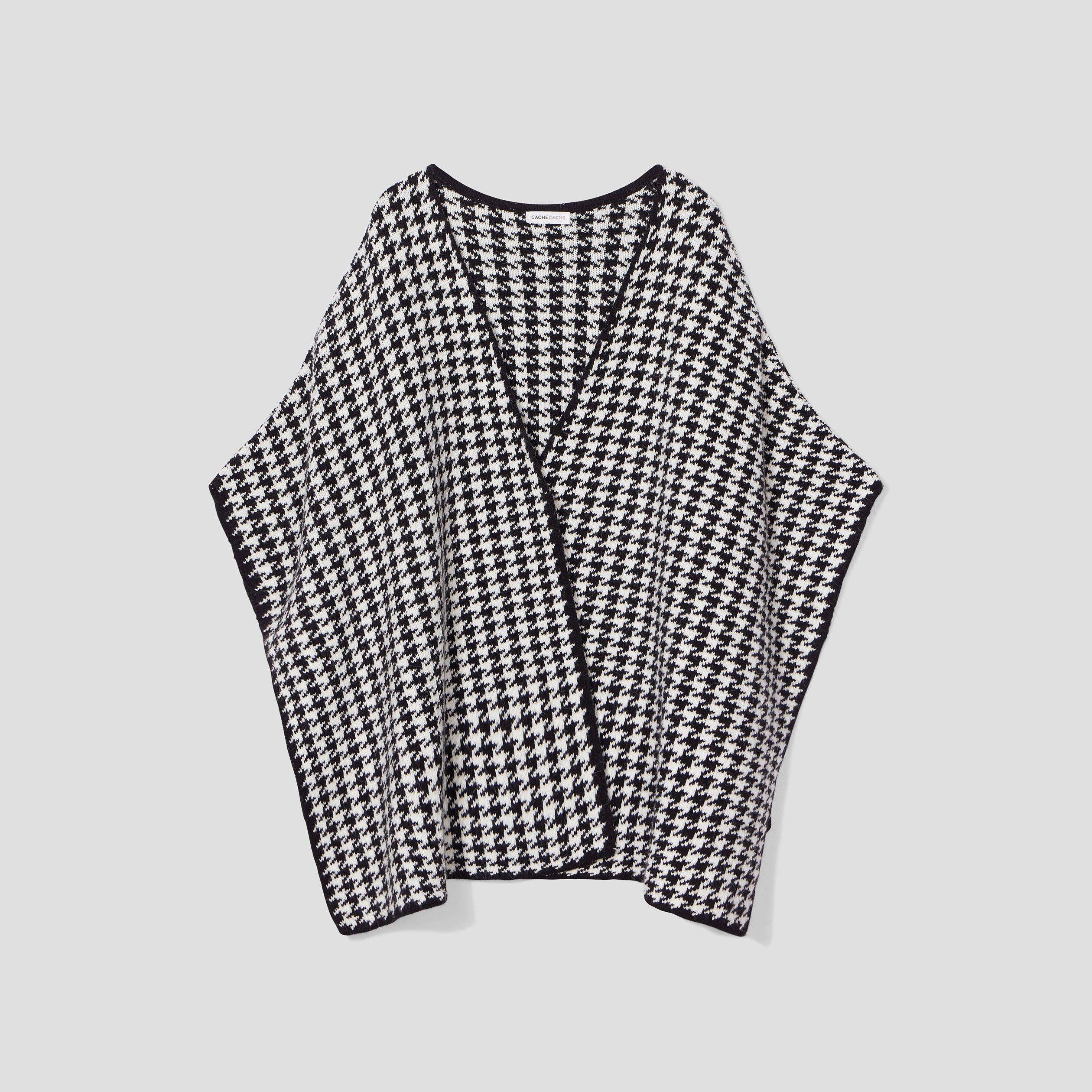 Cape tricotée noir femme | Vibs