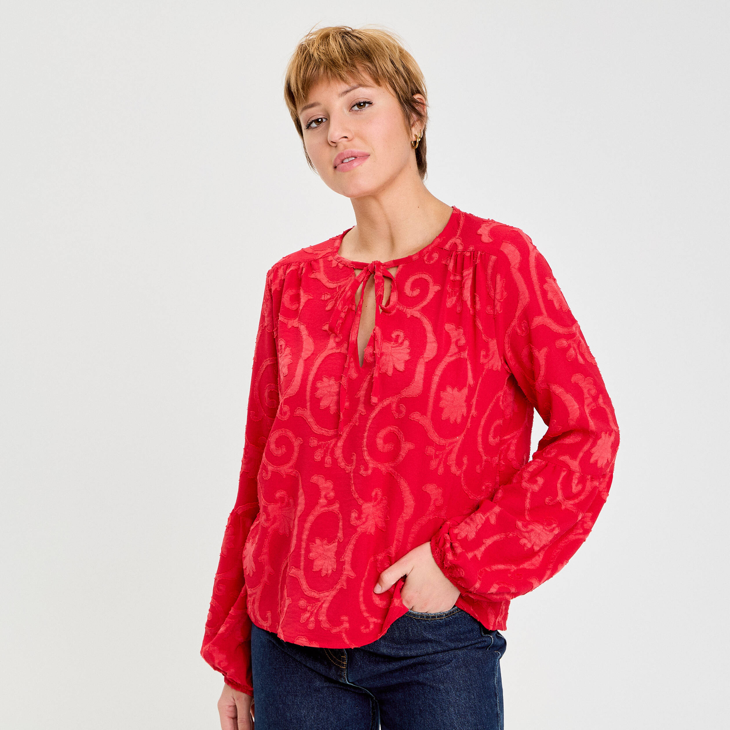 Blouse manches longues rouge femme | Vibs
