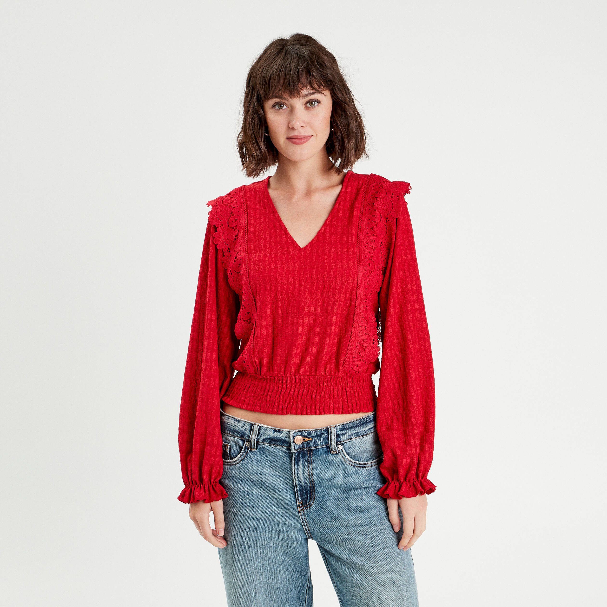 Blouse manches longues smockée rouge femme | Vibs