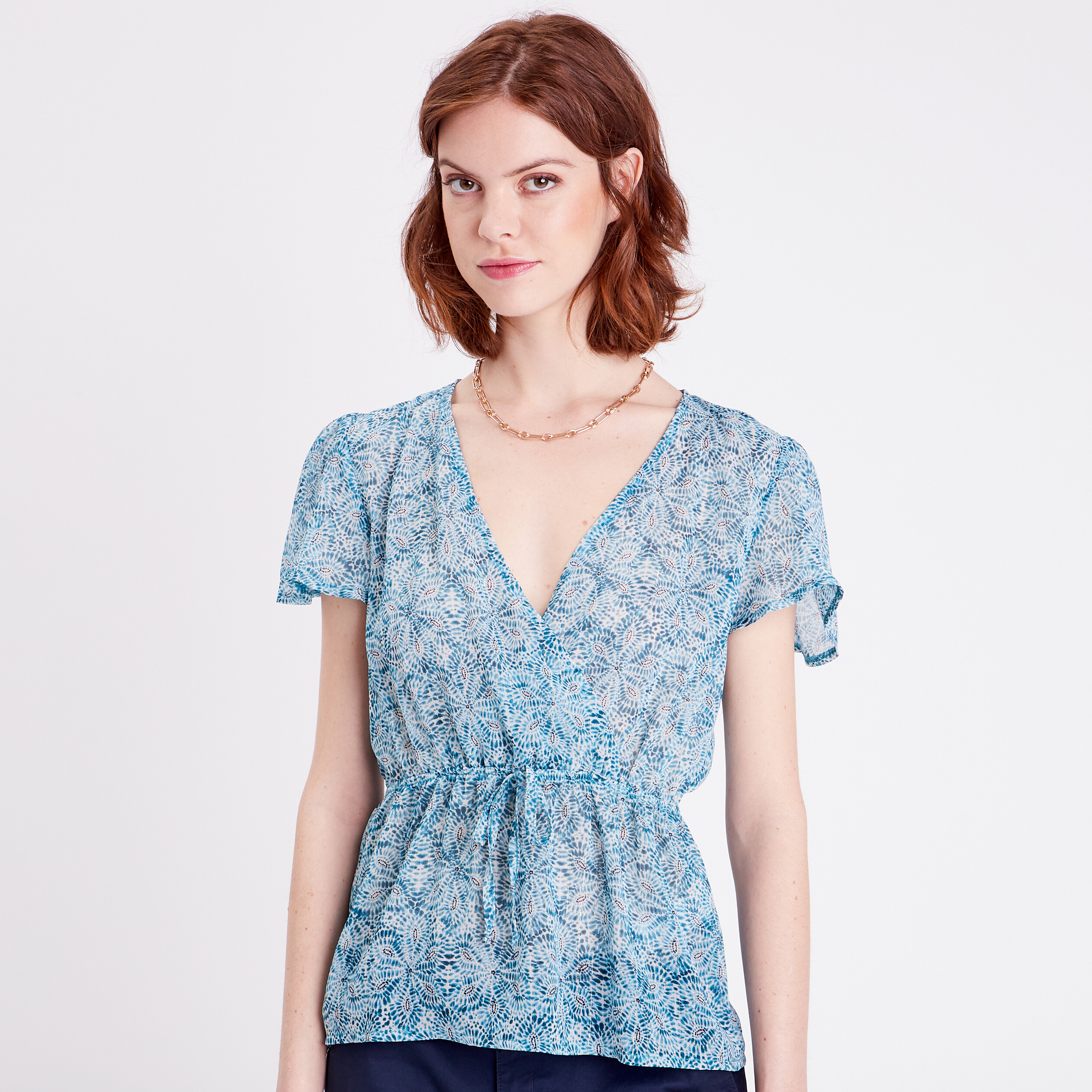 Blouse cintrée col cache-coeur bleu femme | Vibs