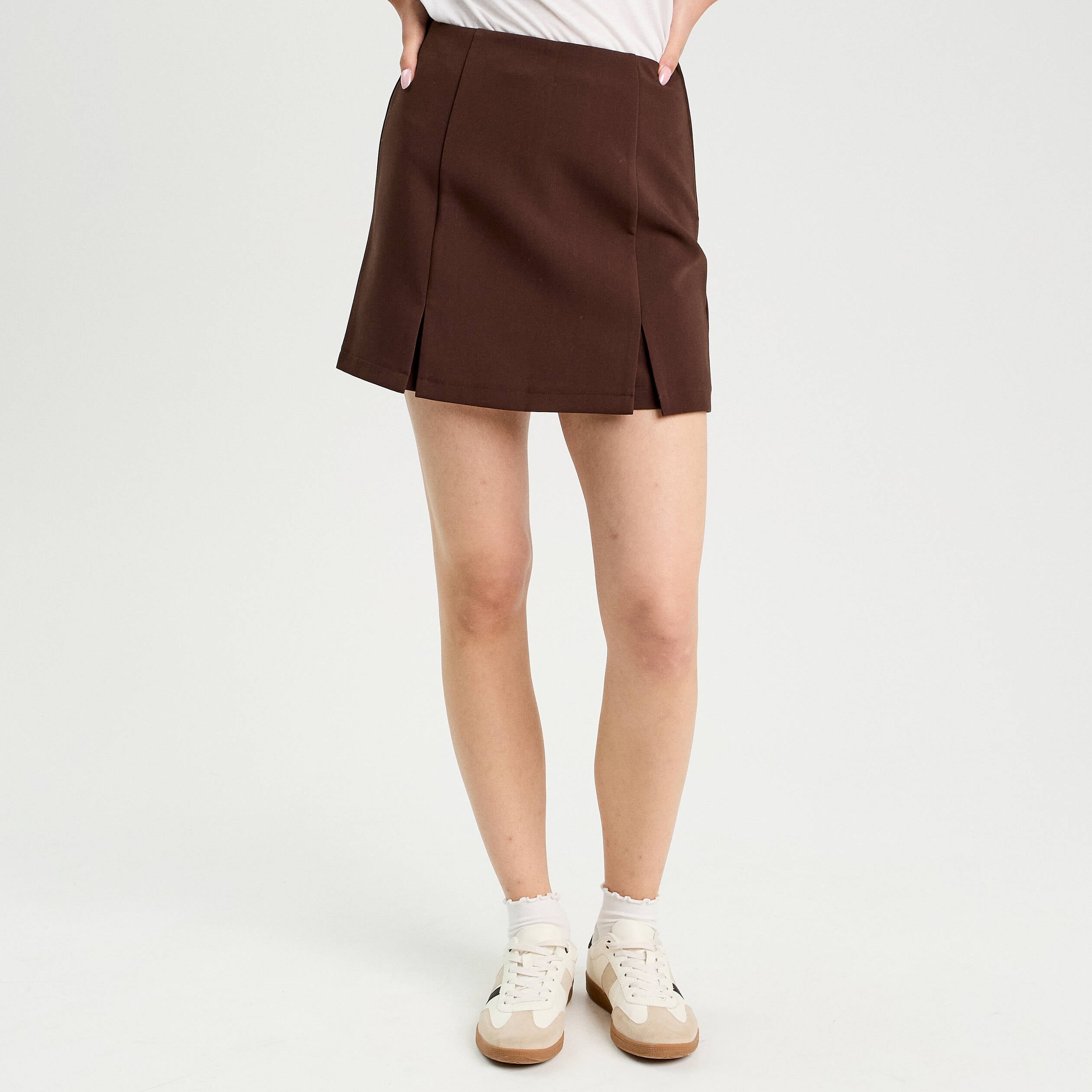 Jupe-short droite fentes marron foncé femme | Vibs